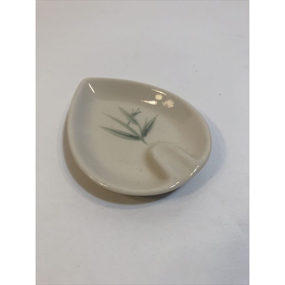 Winfield | Accents | Vintage Winfield Teardrop Shape Ashtray White ...